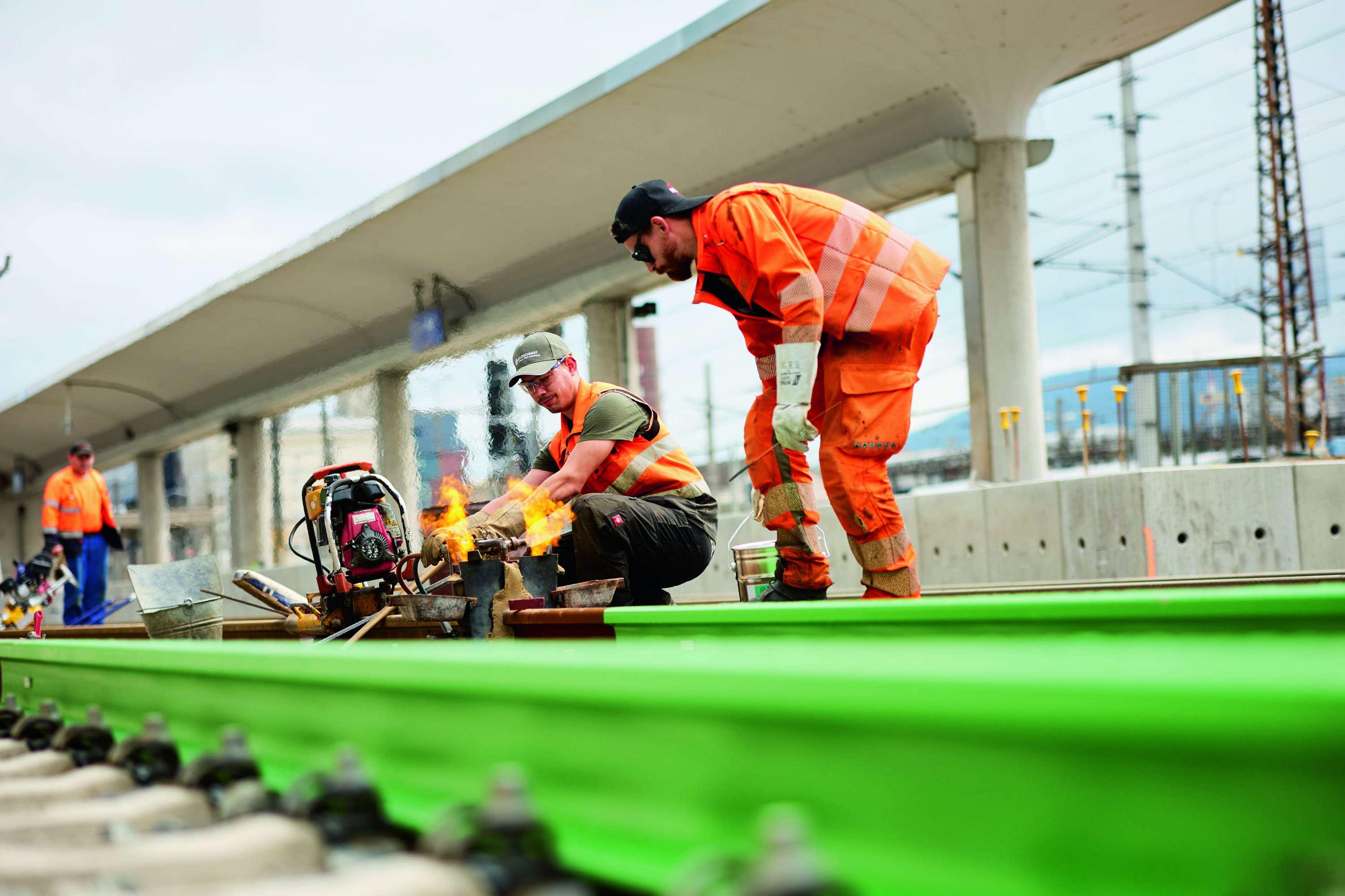 voestalpine produces the world's first hydrogen-based rail - voestalpine